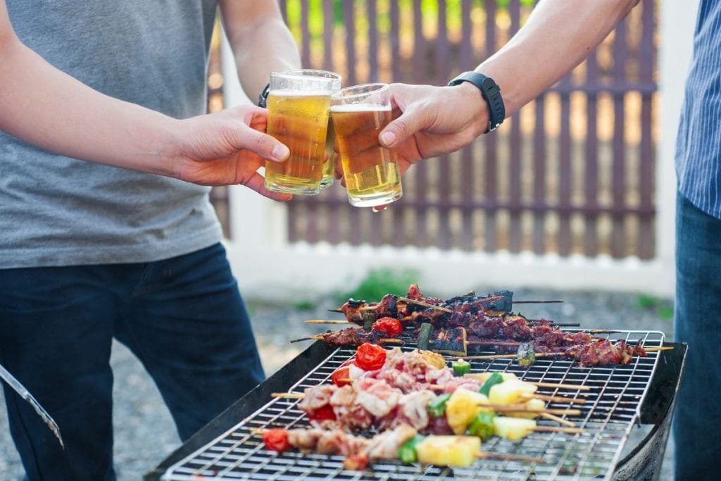 How To Pair Wine And Beer With BBQs: A Simple Guide - Bro BBQ